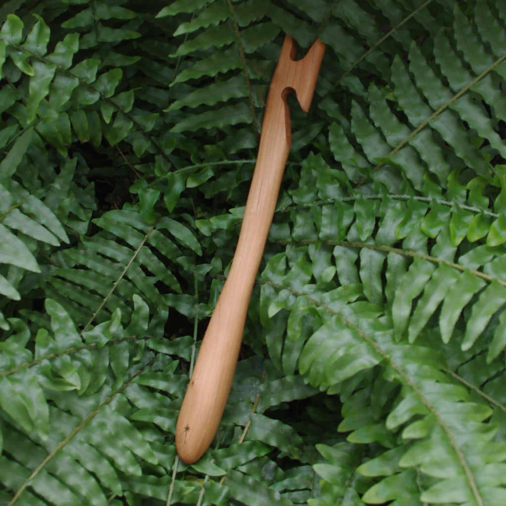 Push Me/Pull Me Oven Utensil – Riverwood Trading